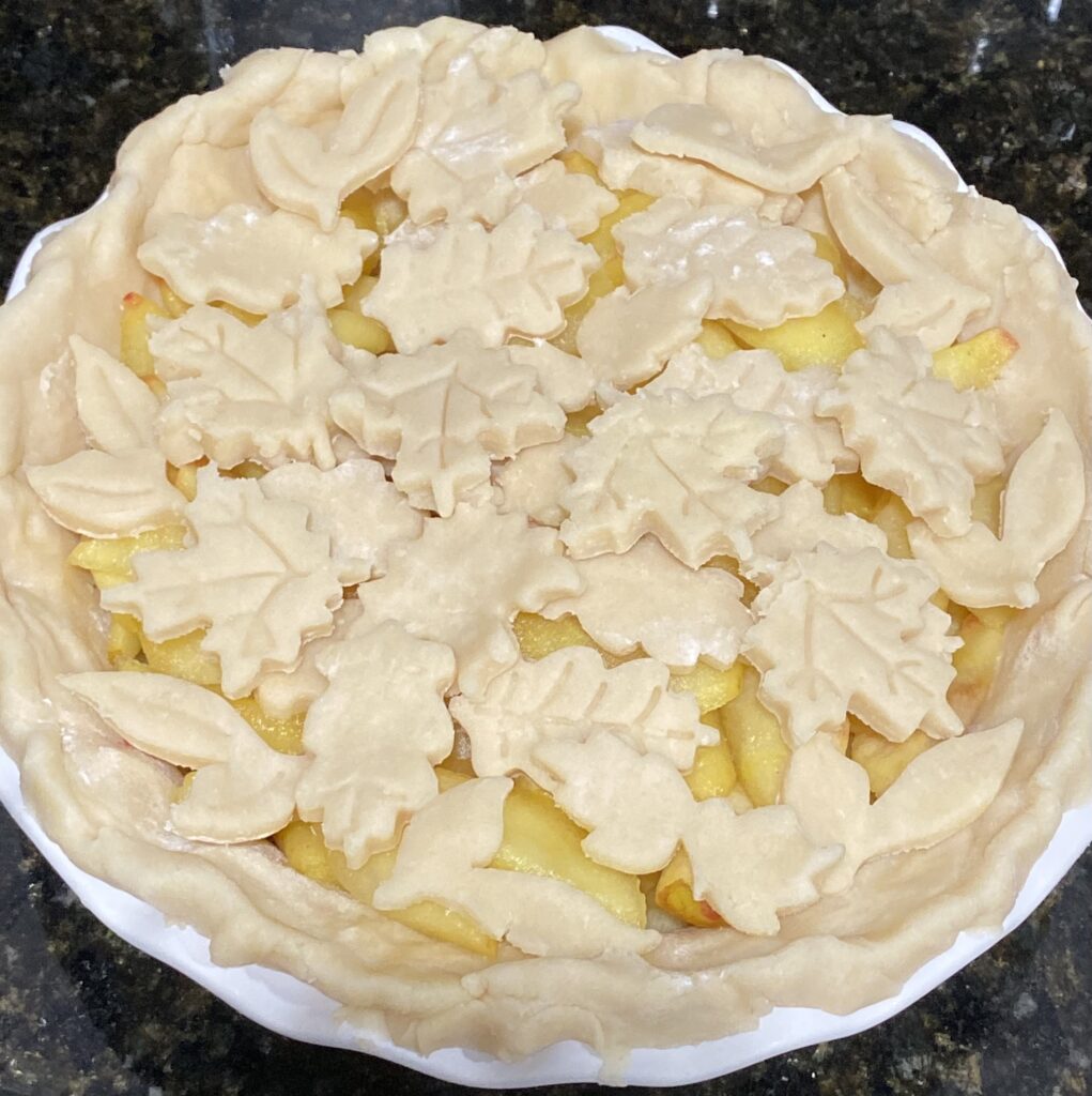 How to Make Pie Crust Leaves - Blues Best Life