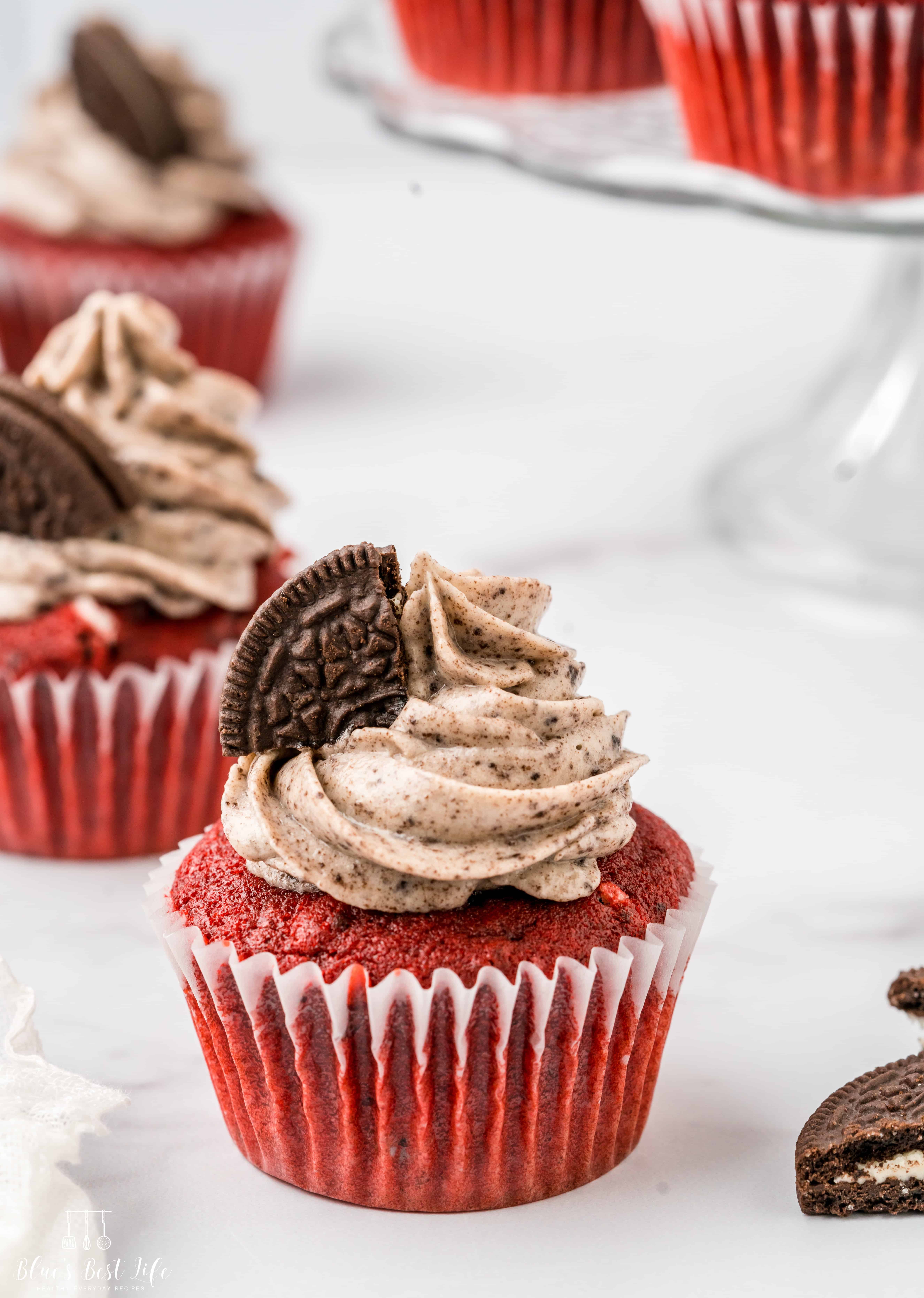Oreo Red Velvet Cupcakes with Oreo Cream Cheese Frosting - Blues Best Life