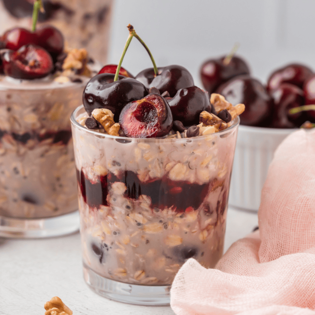 Easy Cherry Vanilla Overnight Oats Recipe - Blues Best Life