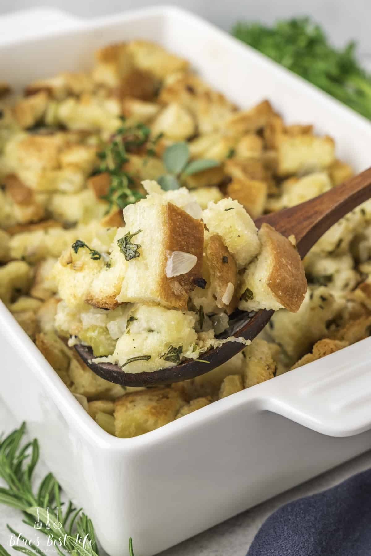 Homemade Traditional Bread Stuffing (Thanksgiving Recipe) - Blues Best Life