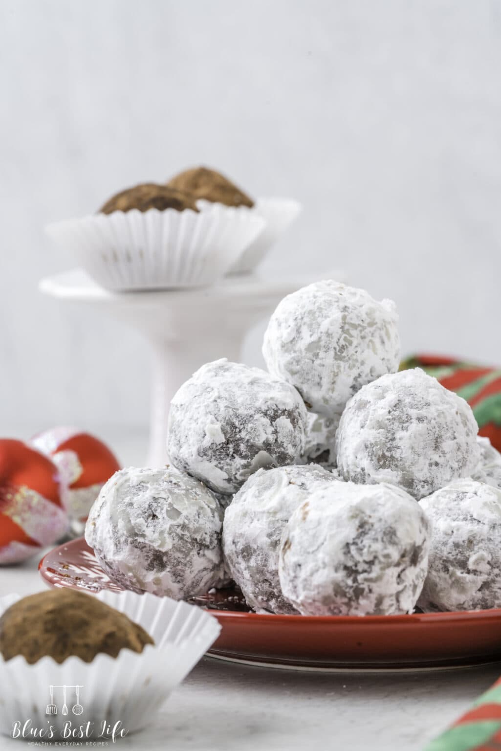 Traditional Boozy Rum Balls With Vanilla Wafers - Blues Best Life