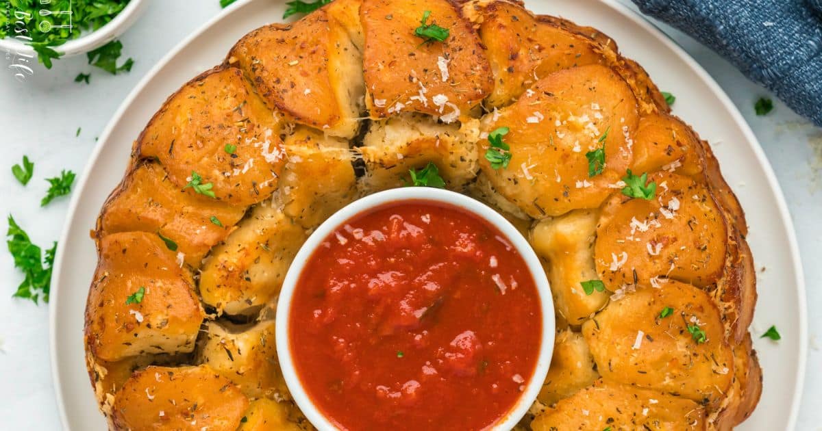 Garlic Monkey Bread Made With Biscuits - Blues Best Life
