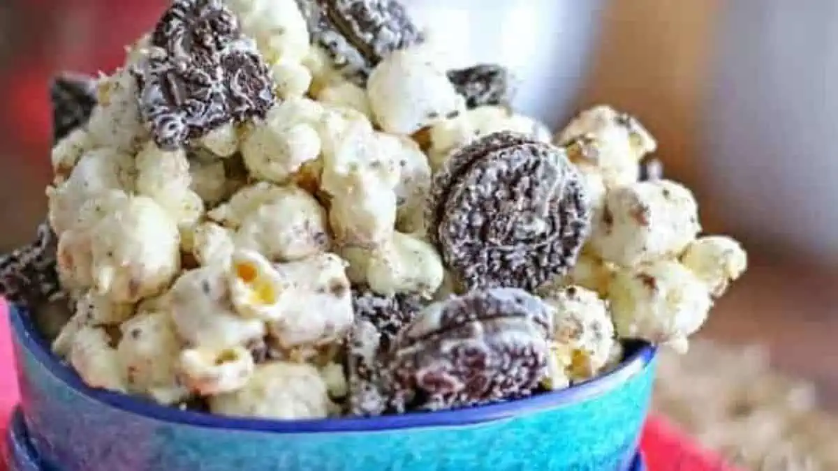 23 Popcorn Recipes (Sweet And Savory) - Blues Best Life