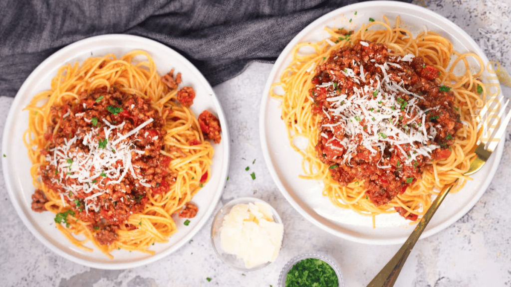 35 Easy Spaghetti Dinner Recipes - Blues Best Life