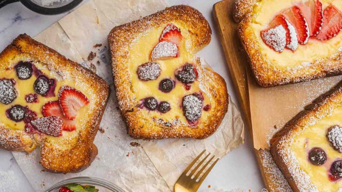 20 Sweet & Savory Breakfast Toasts - Blues Best Life