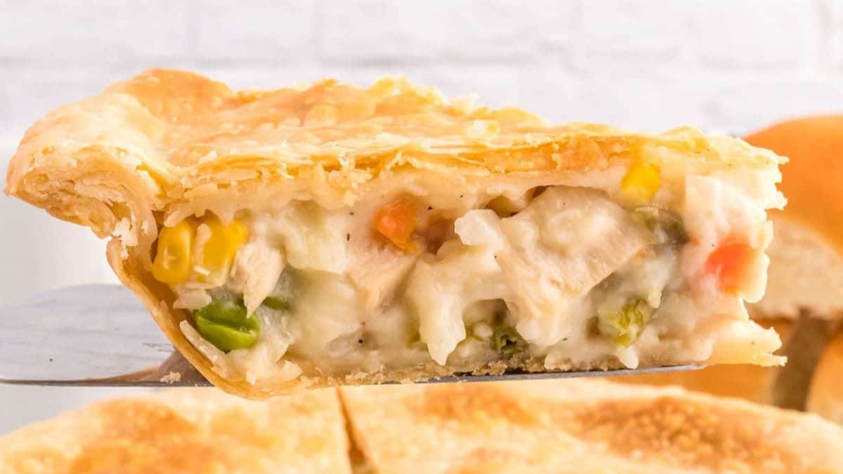 10 Recipes With Premade Pie Crust - Blues Best Life