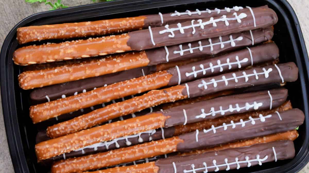 11 Football Dessert Ideas & Party Treats - Blues Best Life