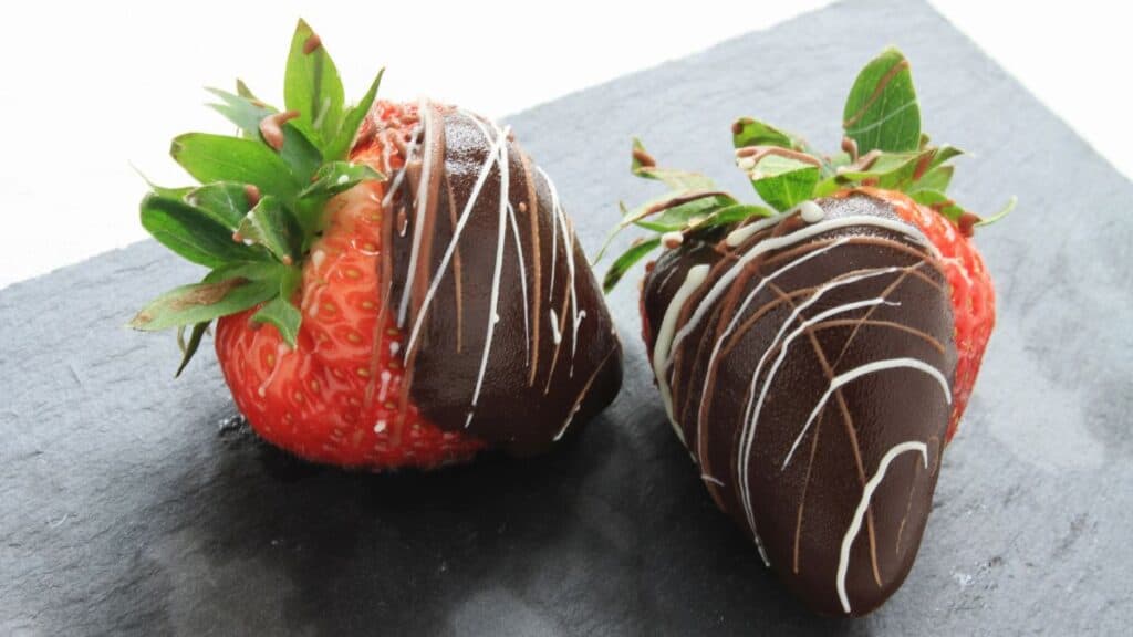 15 No-Bake Fruit Desserts That Taste Like Summer Anytime - Blues Best Life