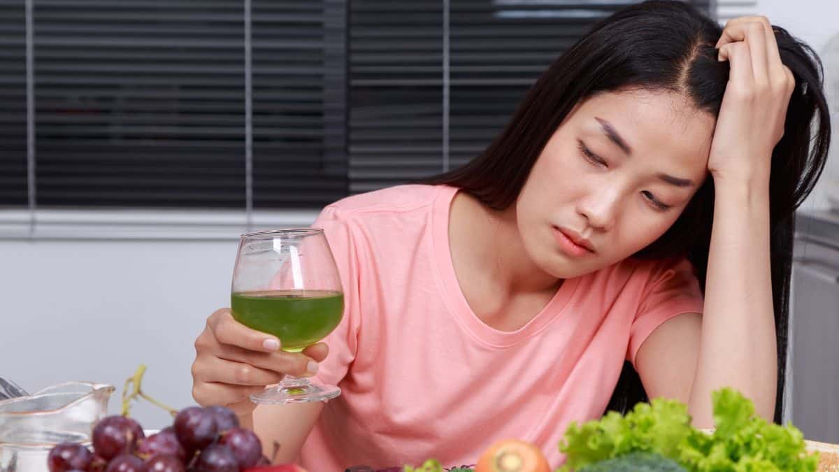 6 Detox Smoothies So Bad You’ll Question Your Life Choices - Blues Best ...