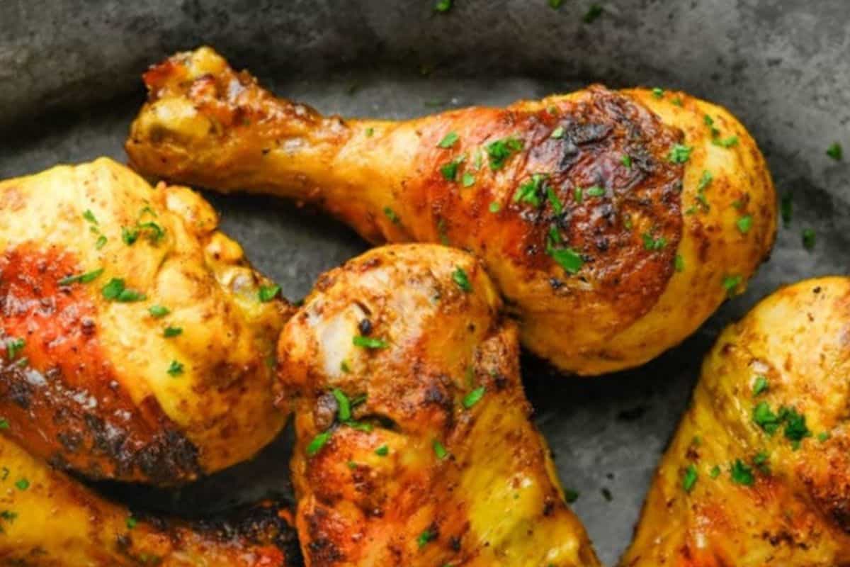 11 Quick and Easy Chicken Dinner Recipes Everyone Loves - Blues Best Life