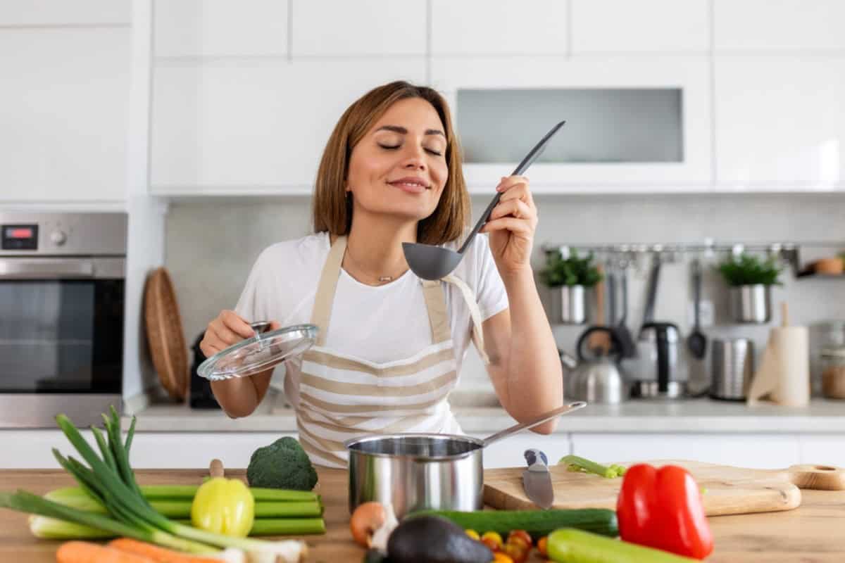 The Rise of “Low Effort” Cooking And Why No One Feels Guilty - Blues ...